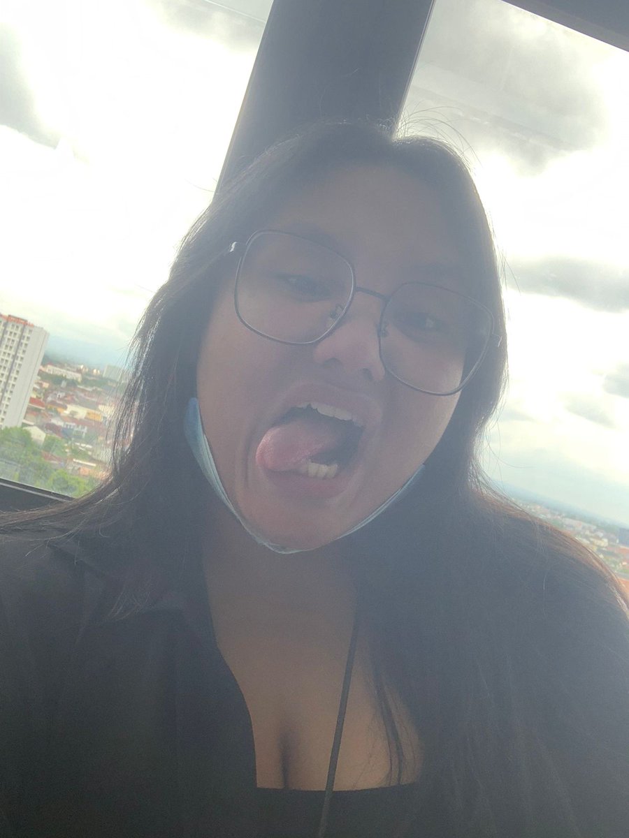 jessie on Twitter: "backlight but still pretty"