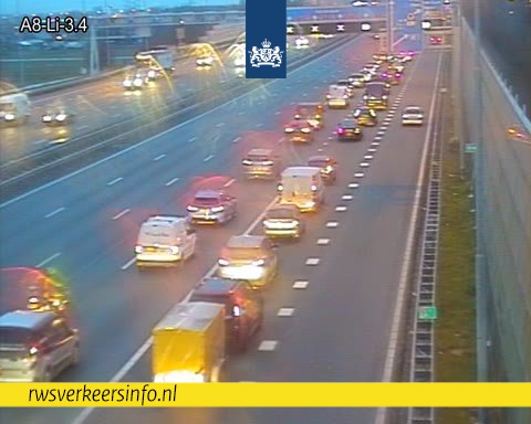 Rijkswaterstaat Verkeersinformatie on Twitter: " | Op de #A8 bij Zaanstad-Zuid zijn drie ...