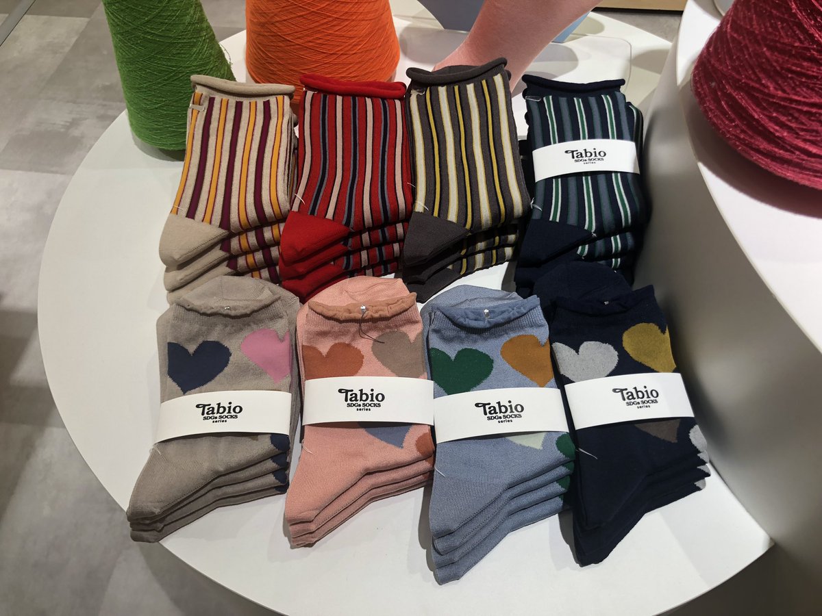Tabio 靴下屋 on Twitter: "目玉はこれ！ SDGsソックス！残糸を活用したシリーズで、3足1,650円！ 残糸シリーズなので、無地だけかと思ってたら柄物もあるじゃん！？ 1号"