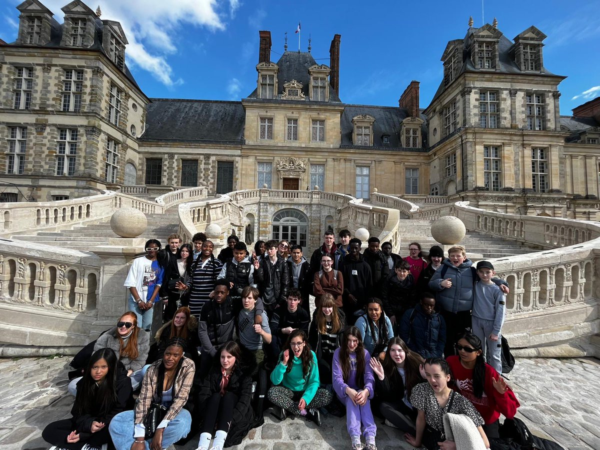 Welcome to St Thomas More Catholic Comprehensive School