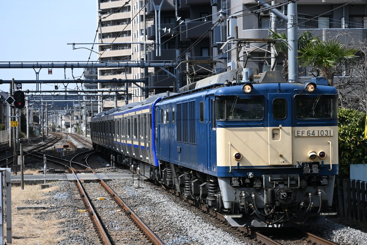 写真垢 on Twitter: "EF64 1031+E235系1000番台J-21 新津配給@上尾"
