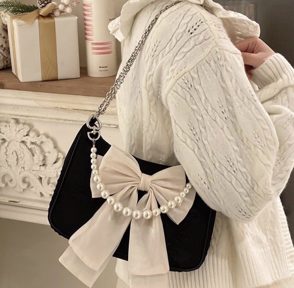 Aesthetic Stuff on Twitter: "https://shope.ee/9UUNiKYxRS https://shope.ee/1q57ZmqmbC"