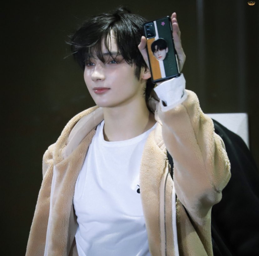 on Twitter: "boyfie"