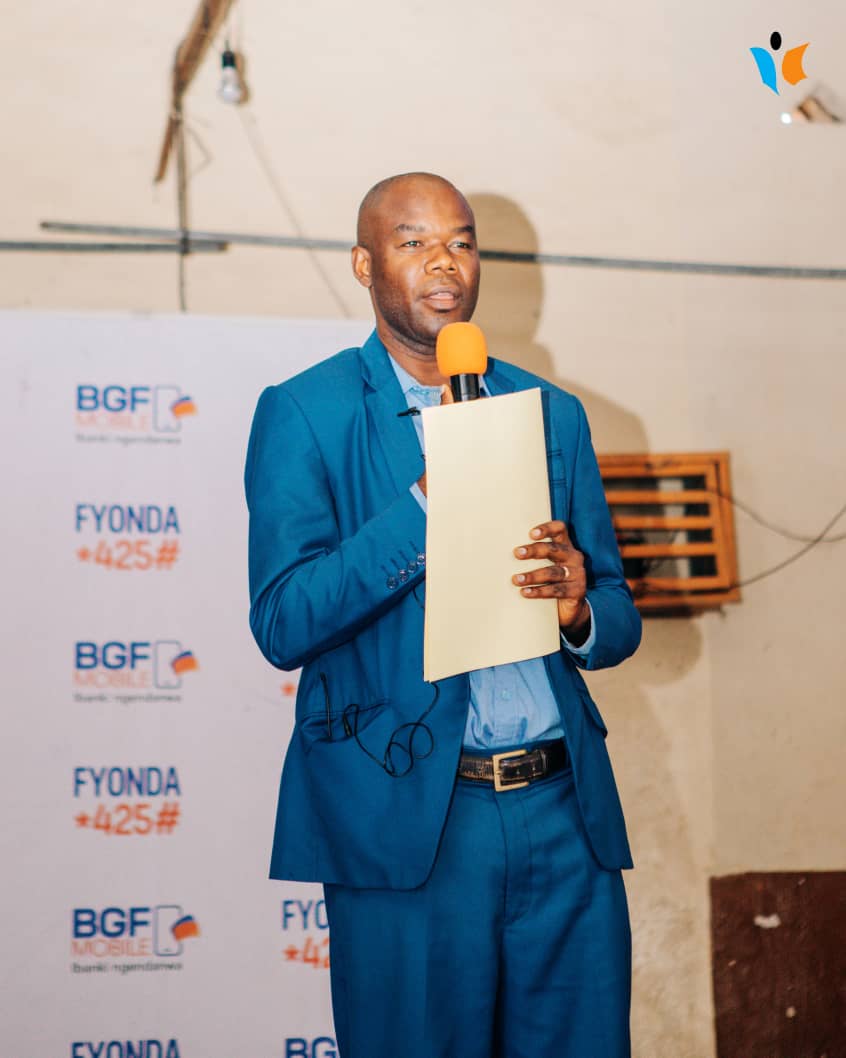 Jimbere on Twitter: "👏🏽 Nsabimana Félix, directeur de l'ETG #Mutumba, a vivement salué les ...