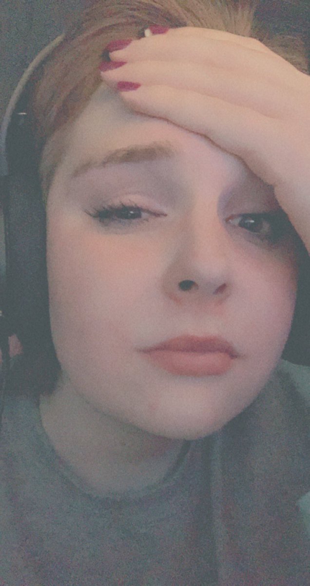 NyxlSox💙#BLM on Twitter: "had just cut my hair way too short and apparently i was obsessed with ...