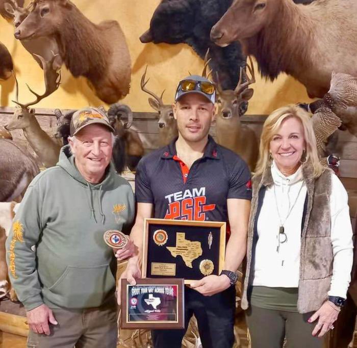 INDES El Salvador on Twitter: "🏹 El arquero salvadoreño Miguel Ángel Véliz, atleta de nuestro ...