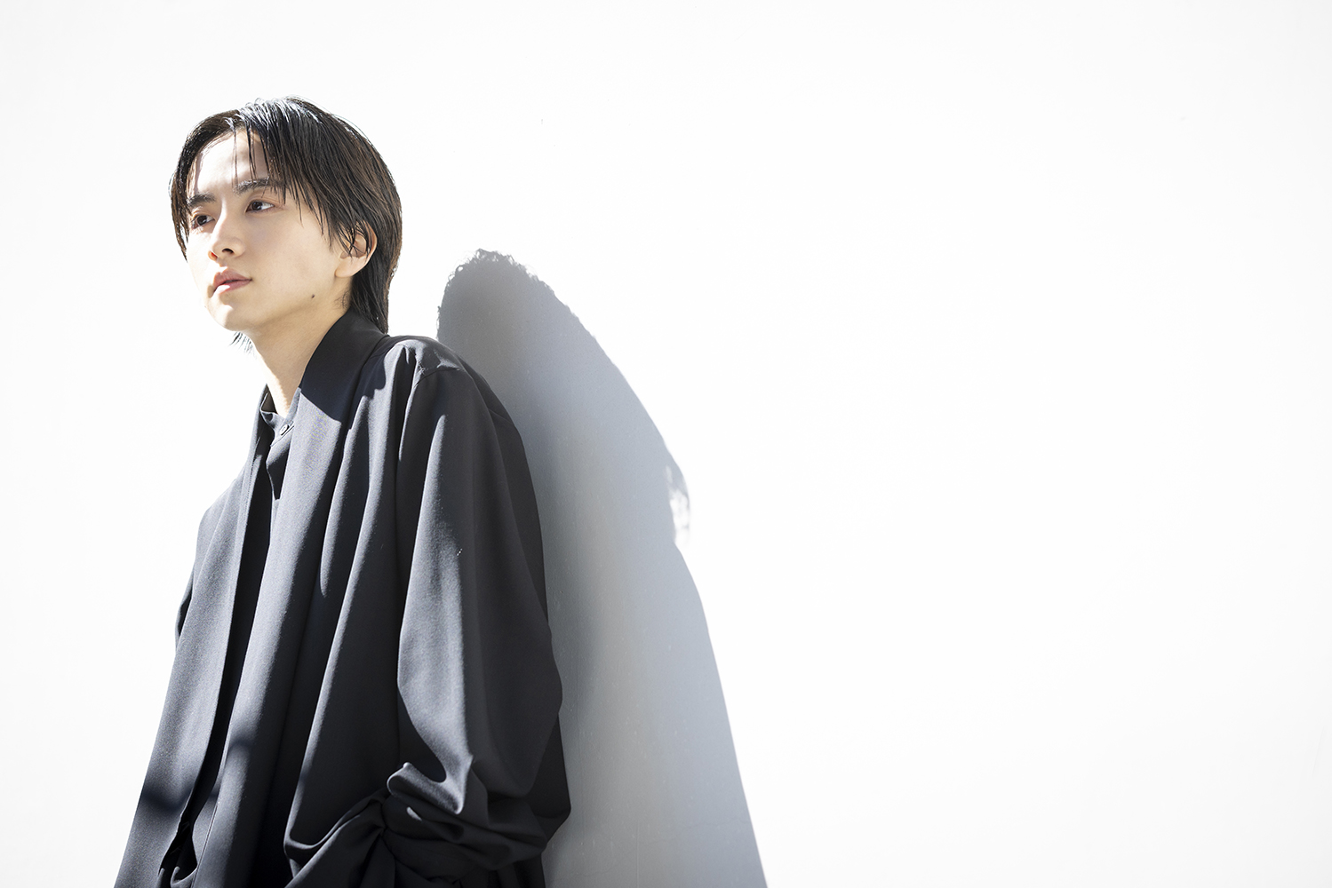 CMNOW on Twitter: "📣CMNOWWEBNEWS📣 板垣李光人さん貝印AUGER グラフィック撮影の現場の独占取材に行ってきました！ 写真10点／美しくてかわいすぎるメイキング ...