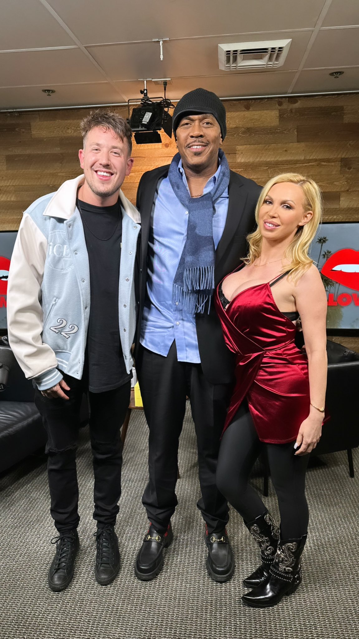 TW Pornstars - NIKKI BENZ. Twitter. 😮‍💨@itsRyanPownall @DreddXXX 😮‍💨. 5 ...