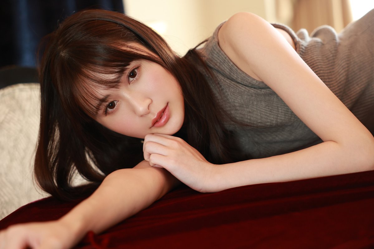 \📸 #エスワンオフショット 💗／ ブッチギリの美貌で男性を虜にする 伊藤聖夏が秘めたポテンシャルを解放… 👇画像の作品はコチラから ...