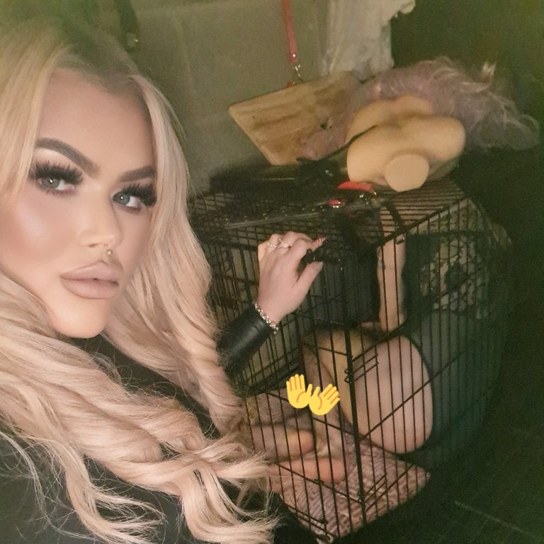 Miss Laura On Twitter I Love Fetish Fridays 😍