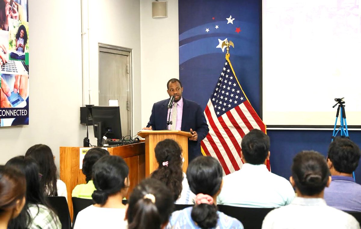 Us Embassy Dhaka On Twitter Us Embassy Celebrated Womenhistorymonth With A Screening Of