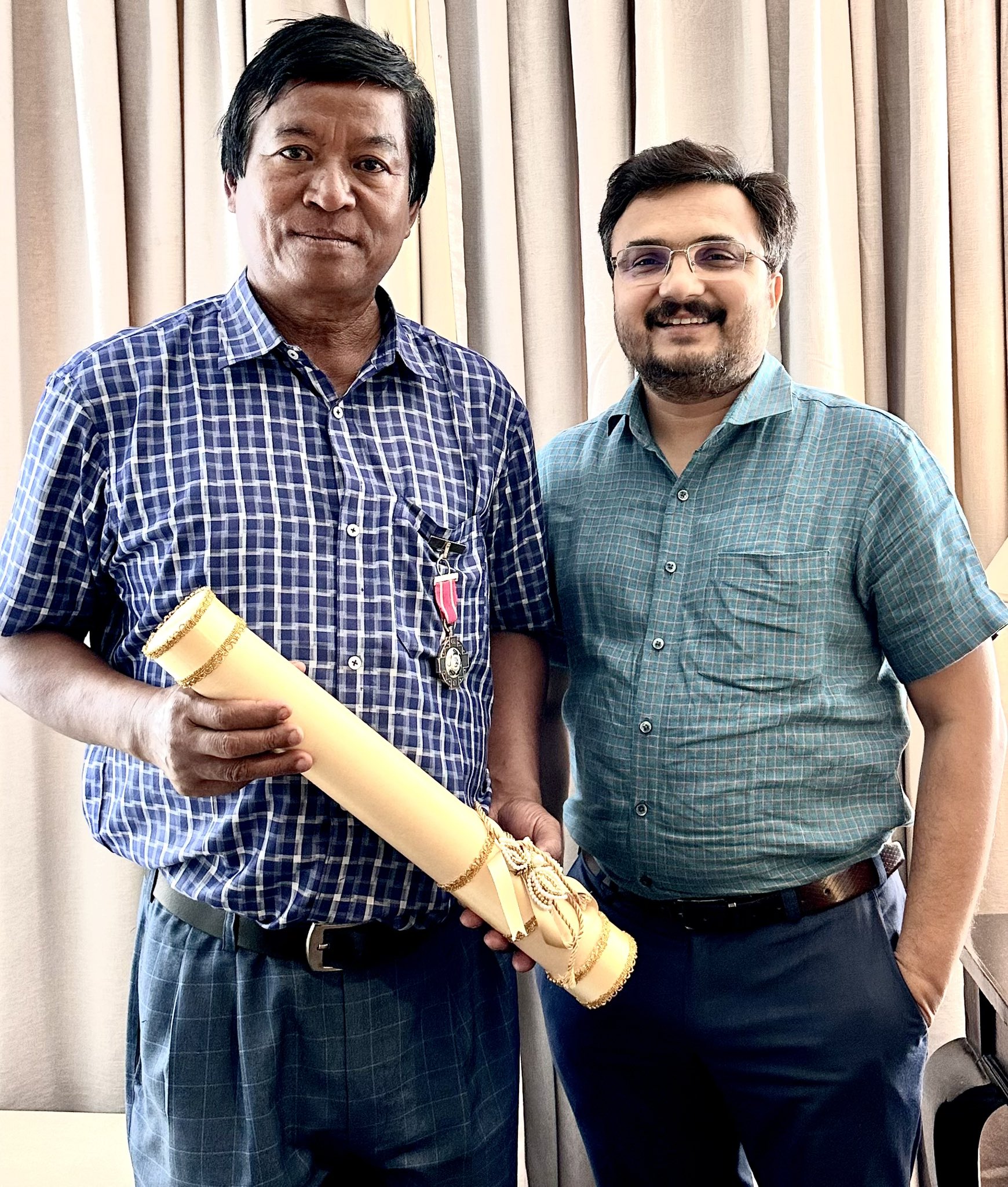 Atul Pandey (@atulirs) / Twitter