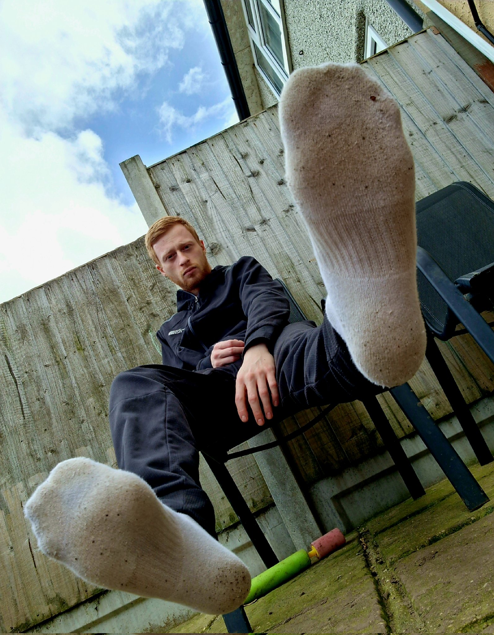 Str8chavfootguy (5k) on Twitter: "Available all day, get serving you fucking beta's 😈😜 https://t ...