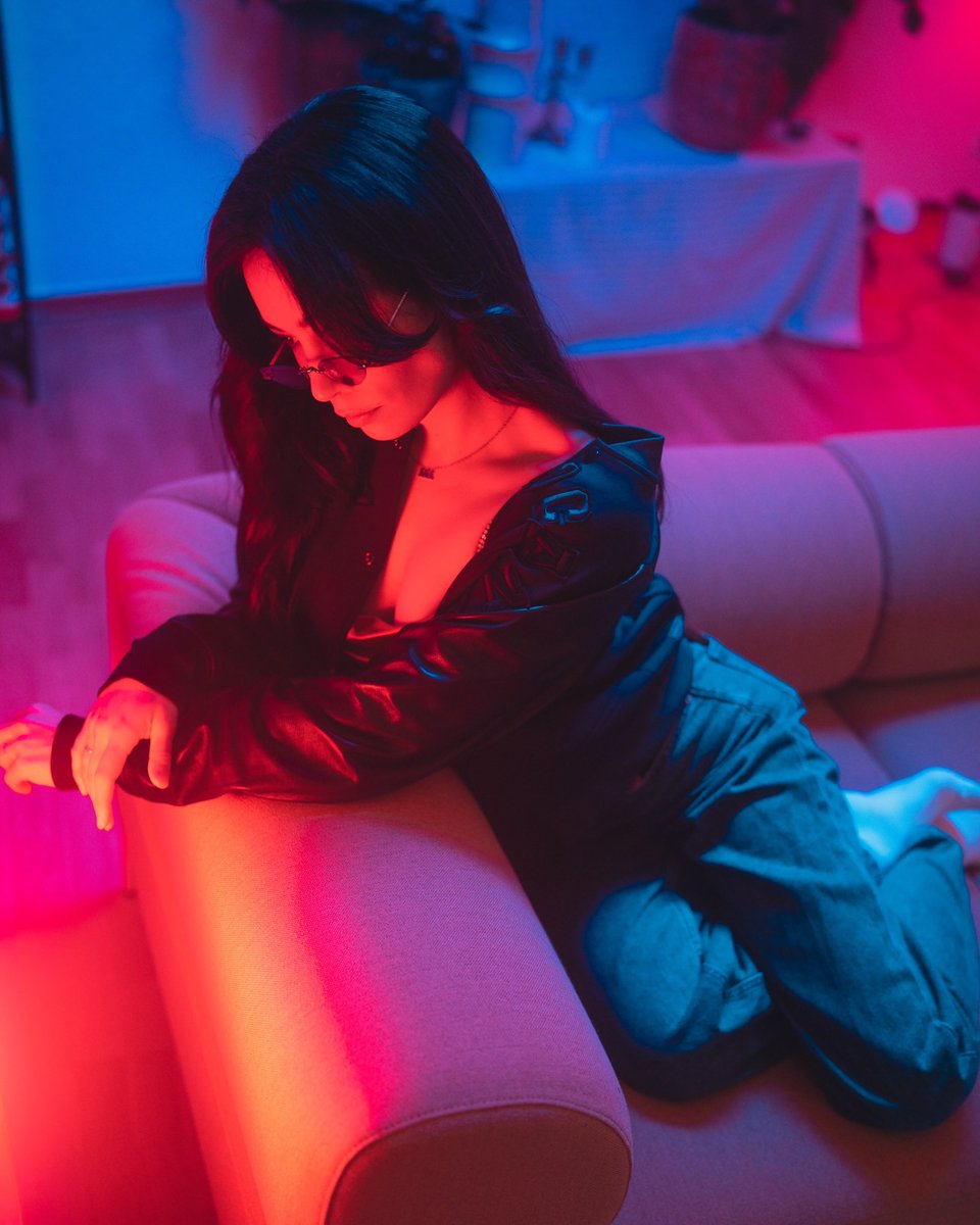 proxyfox on Twitter: "RT @delysian95: 🃏 find me in their search bar"