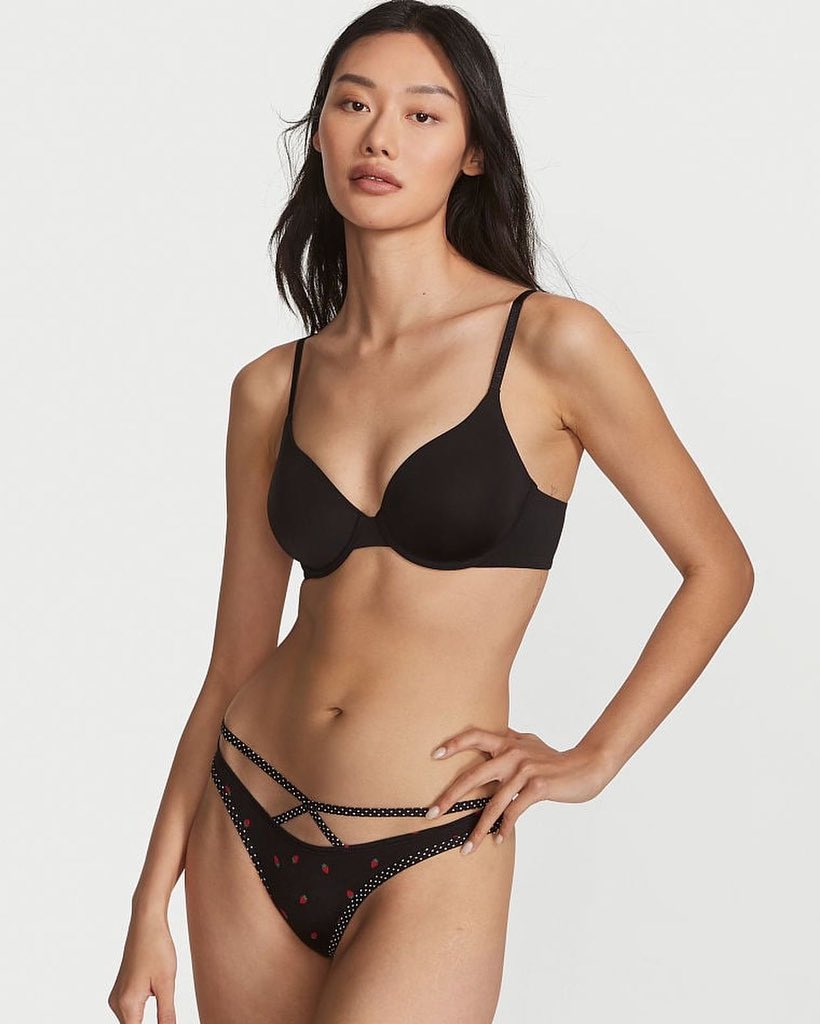 Victoria's Secret on Twitter: "New : Jessie Li Wang for VS"