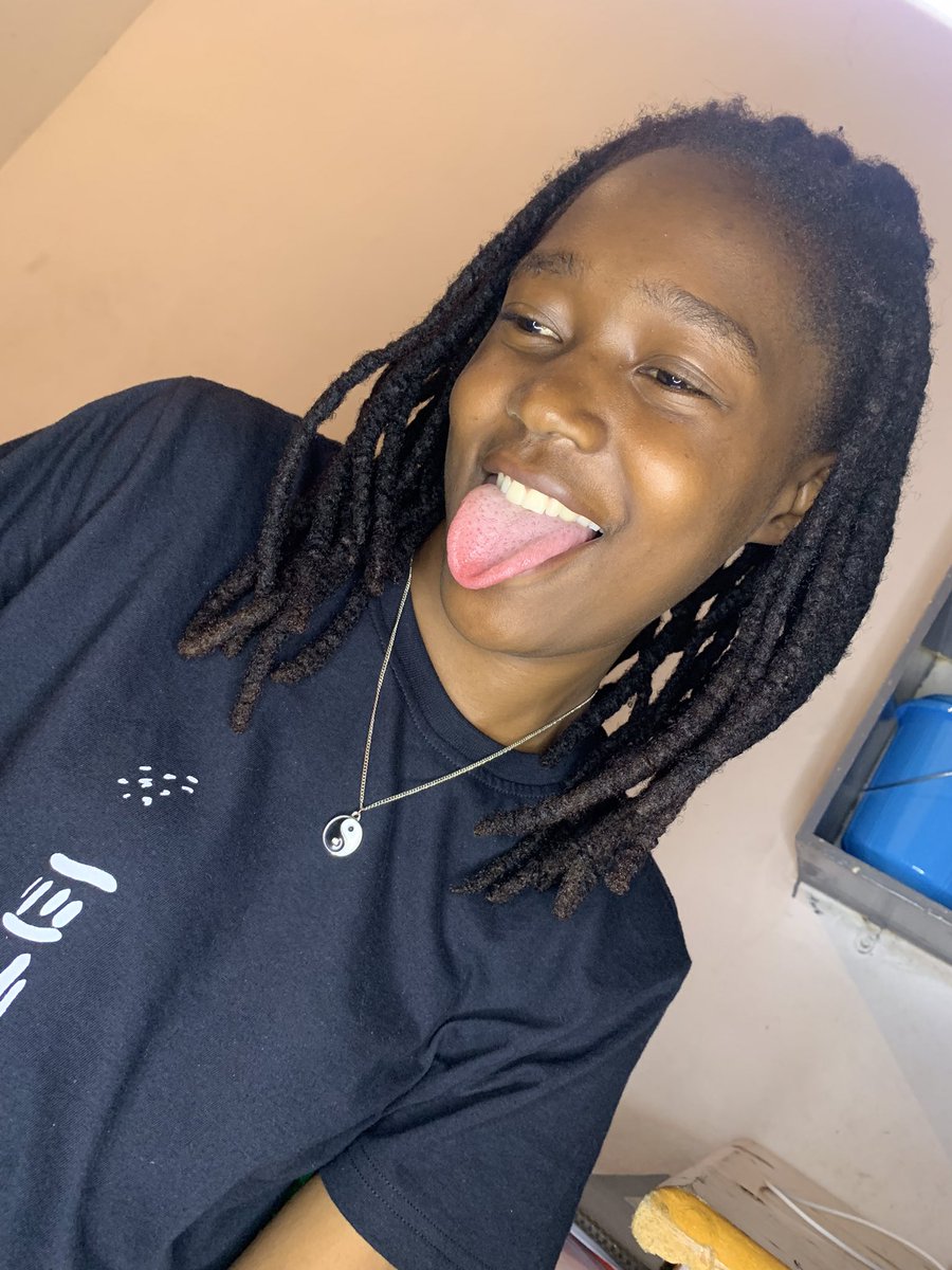 Abatalali! on Twitter: "In the Friday 💃🔥"