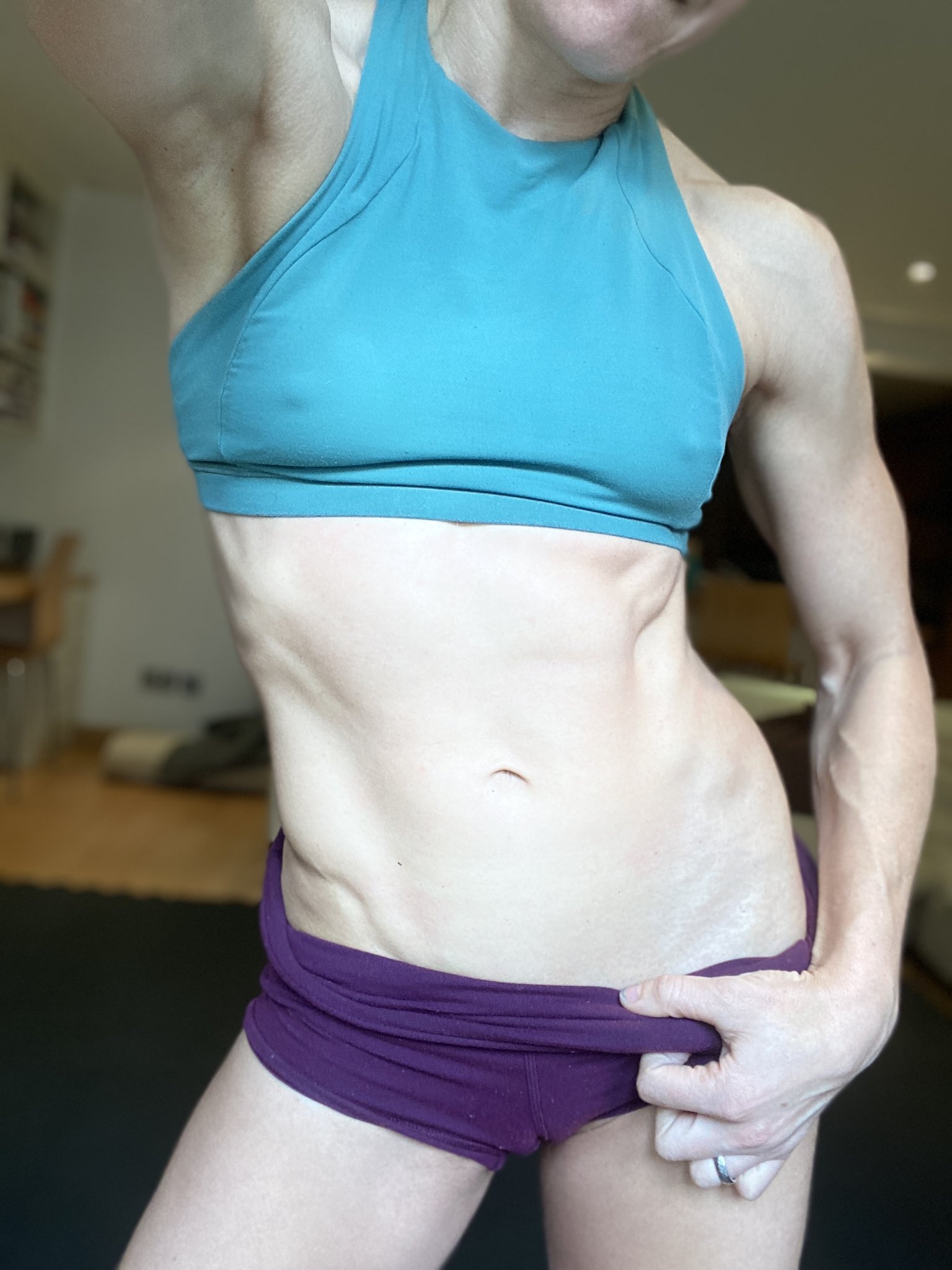 Lora Cross on Twitter: "Done with my first Competitve session! A very fit and very competitive ...