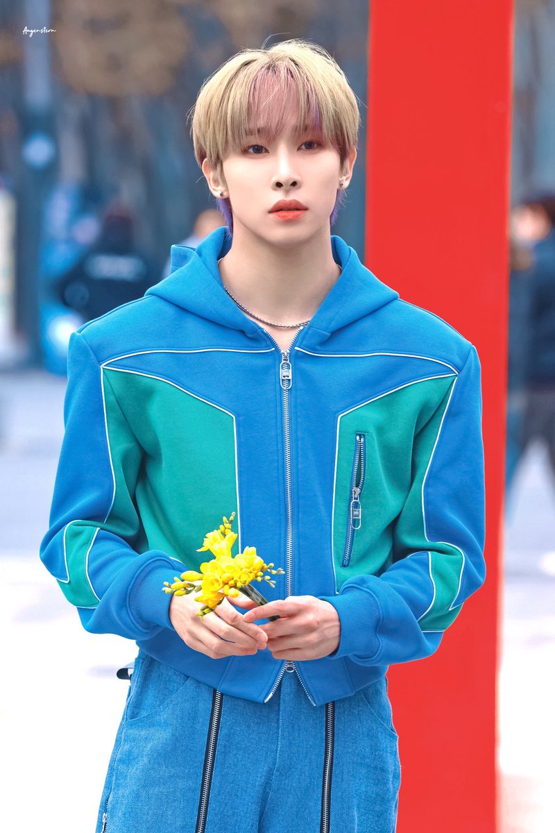 mk on Twitter: "my boyfriend is so gorgeous beautiful"