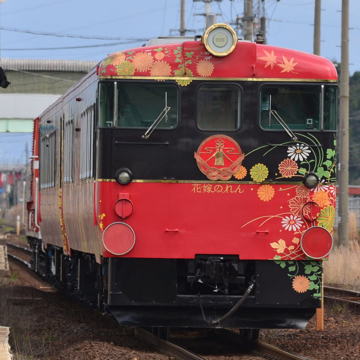 走る鉄バス on Twitter: "配9852レ 京都鉄博展示回送 ⅮⅮ51-1109+キハ48-1004+4 ＠山王道踏切"