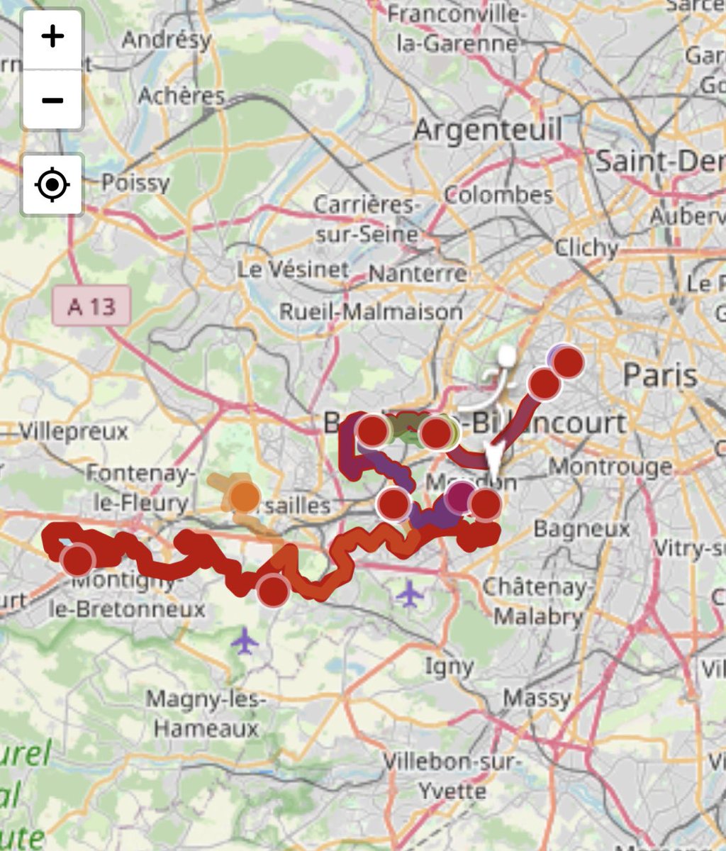 Sopriam 🦊 on Twitter: "Mon père est en train de courir un trail de 81,5km pour la deuxième fois ...