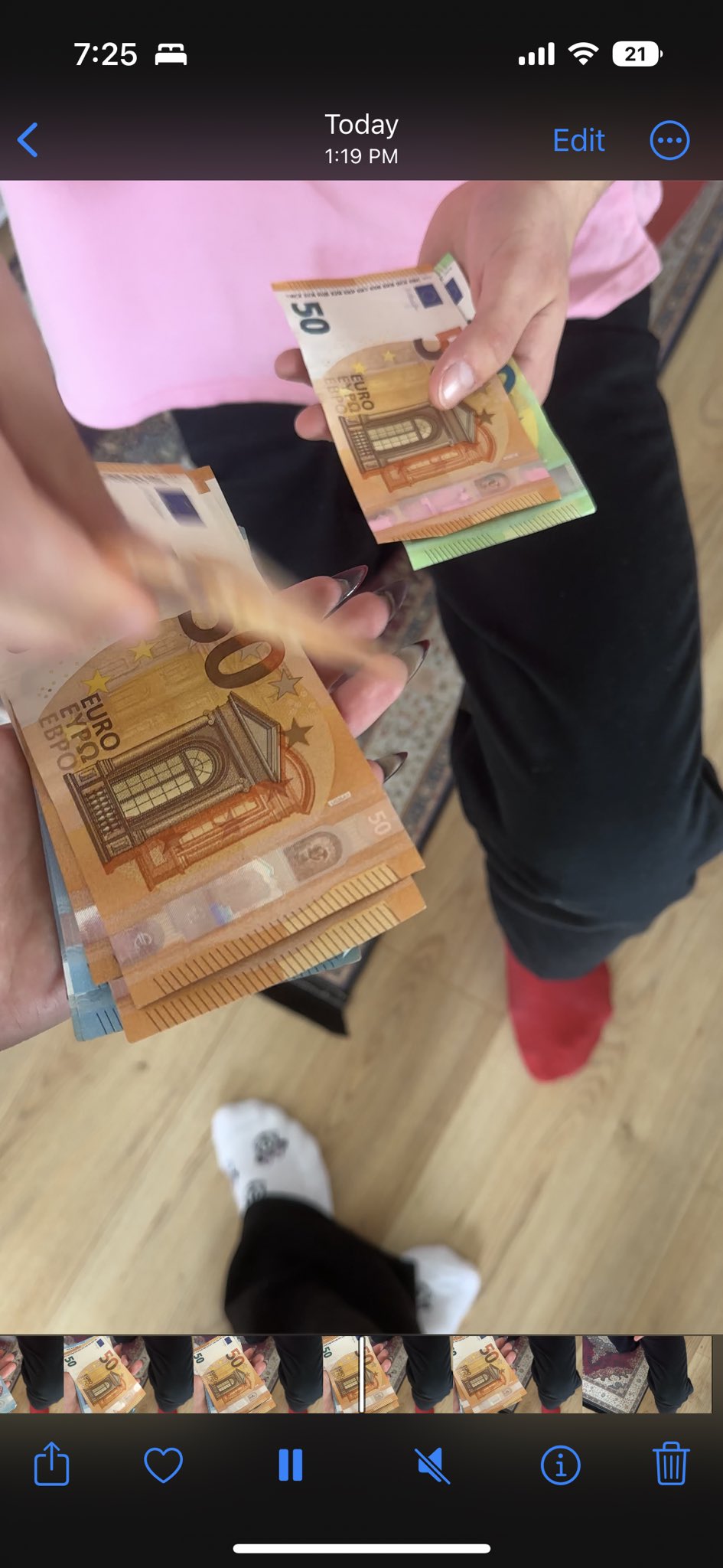 GODDESS JENNA 🇩🇪🇧🇷 on Twitter: "It’s been a cute 720€ Saturday so far, make yourself useful ...