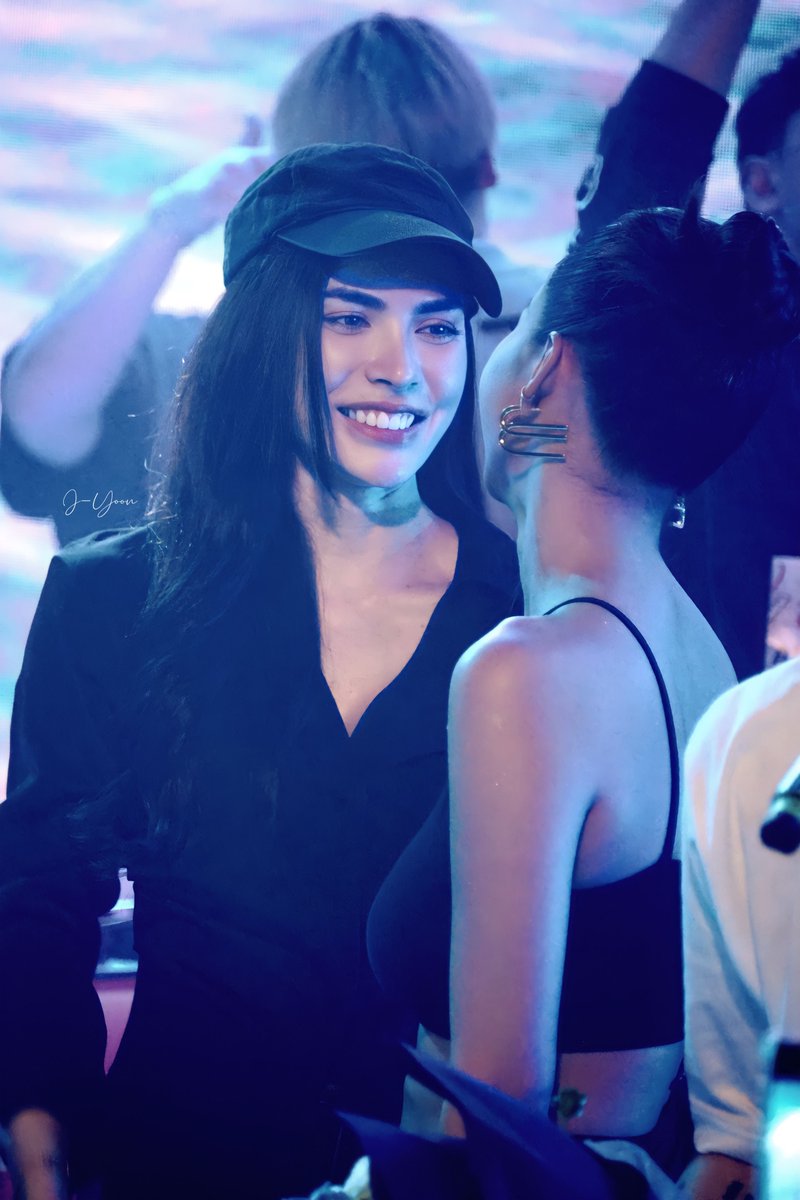 มัมหมีอิงอิงหัวใจจิ้บโป๊ะแก้มขีด🤍😍 on Twitter: "RT @J_Yoon_JOY: #อิงล็อต ก็คืออิงล็อต.. อบอุ่นใจ ...