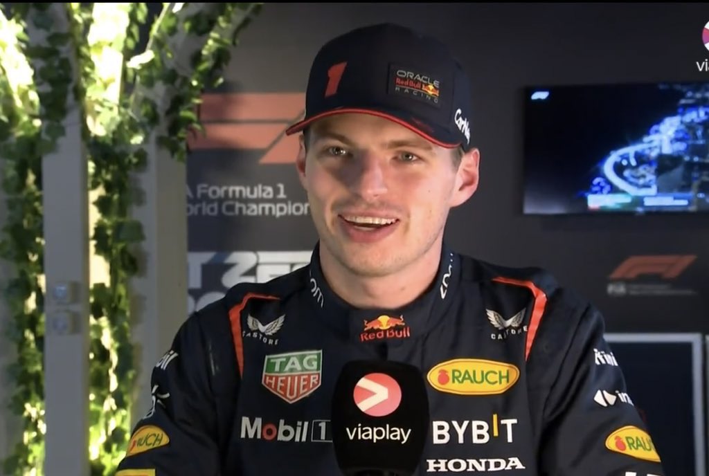 𝚃𝙷𝙴 𝚆𝙴𝙴𝙺𝙽𝙳 ﾒ𝟶 🇳🇬 on Twitter: "RT @Semmieeef1: this is what max verstappen looks like when he is ...