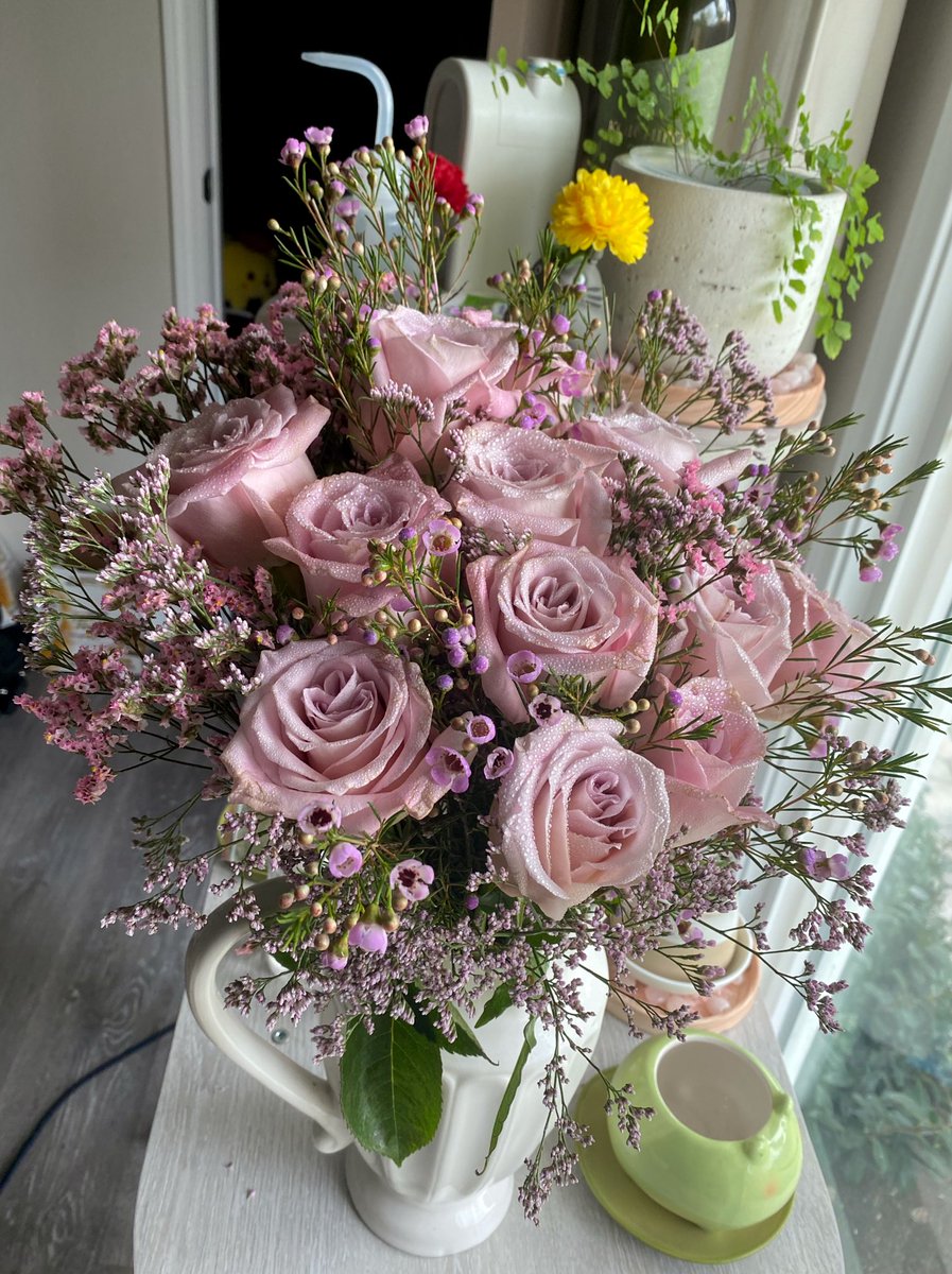 「I got flowers 」|🌷 福娃 | fuwaのイラスト