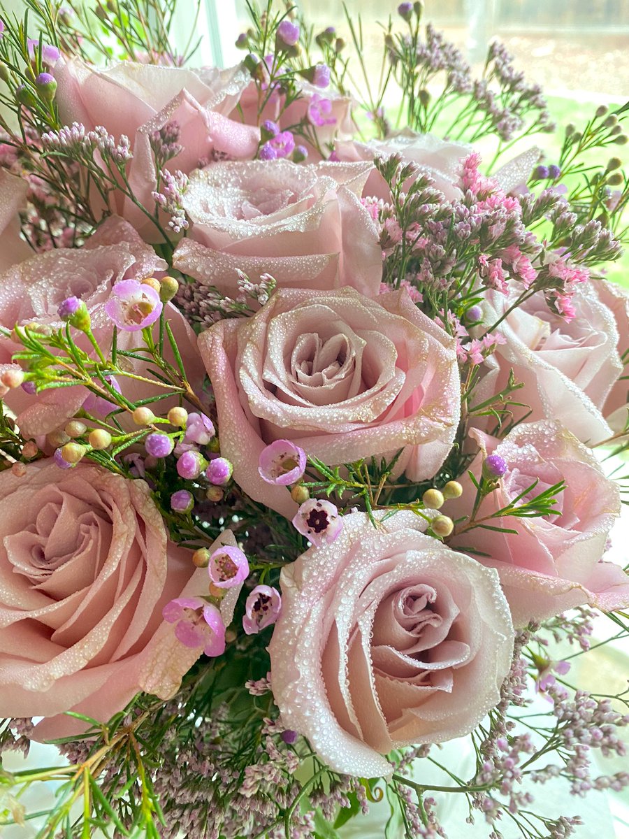 「I got flowers 」|🌷 福娃 | fuwaのイラスト