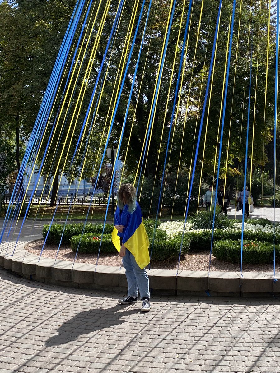 мілдред шо ти тут розказуєш🇺🇦 On Twitter У Франківськ залетіли