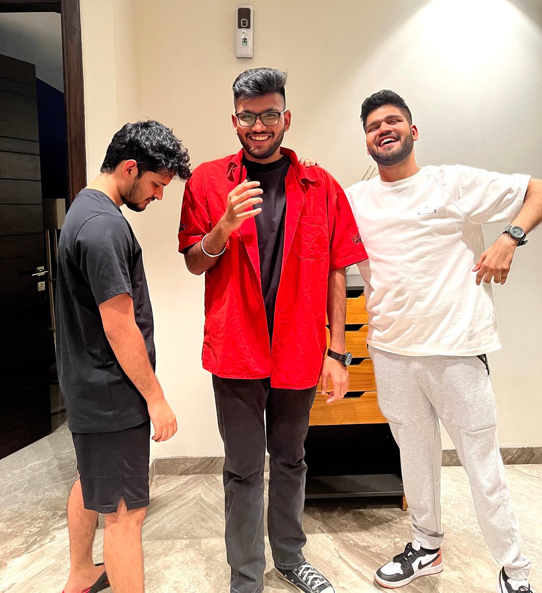 Rishabh Arora on Twitter: "அபே ஜா 🙏🏻"