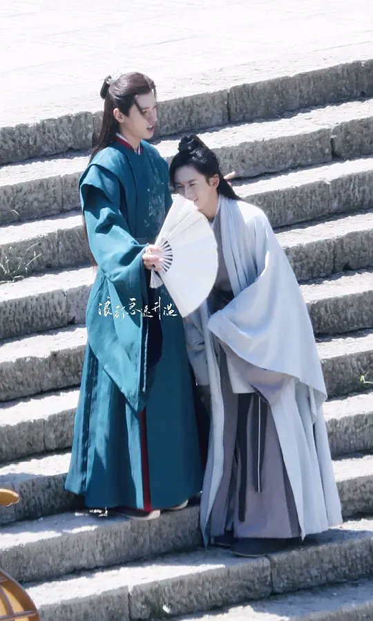 Zhang Zhehan o'Clock on Twitter: "#ZhangZhehan #张哲瀚 #GongJun #龚俊 #LLD #俊哲 #浪浪钉"