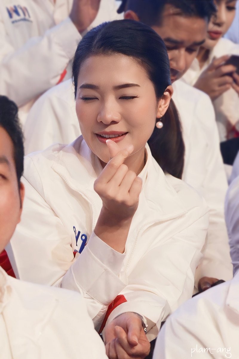 ปลามเอง on Twitter: "มินิฮาร์ท 🩷🫶💫 #ธีรรัตน์สําเร็จวาณิชย์ @aim_theerarat"