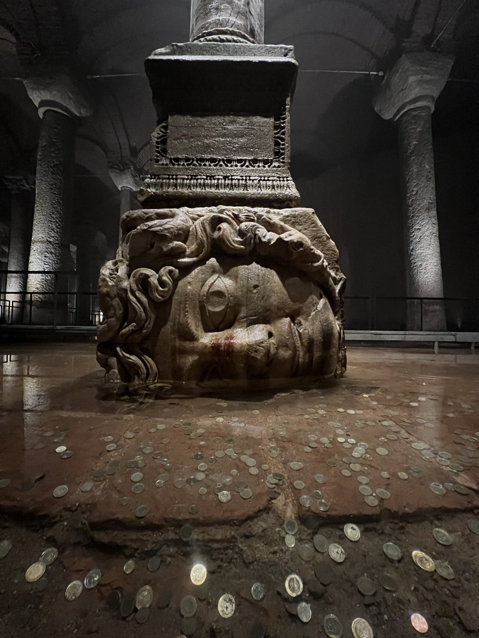 Basilica Cistern Medusa