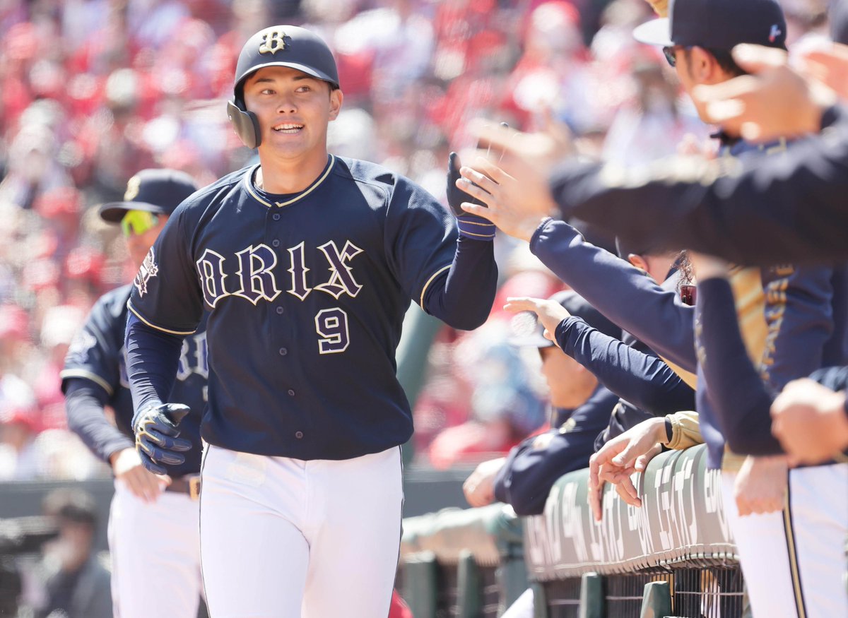 週オキ2号 on Twitter: "RT @hochi_orix: 3/19オープン戦 #広島対オリックス戦 にて #野口智哉 選手が衝撃の初球先頭打者本塁打を放ちました! スポーツ報知野球 ...