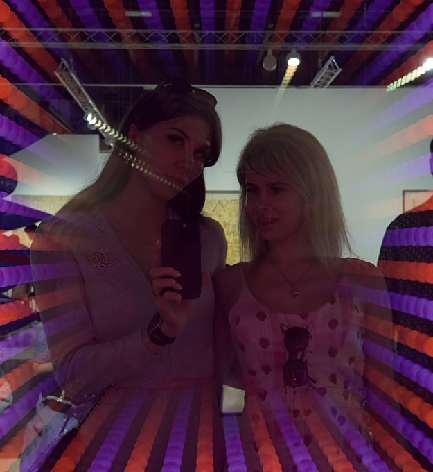 TW Pornstars - Bailee Paris. Fotos y vídeos de Twitter.