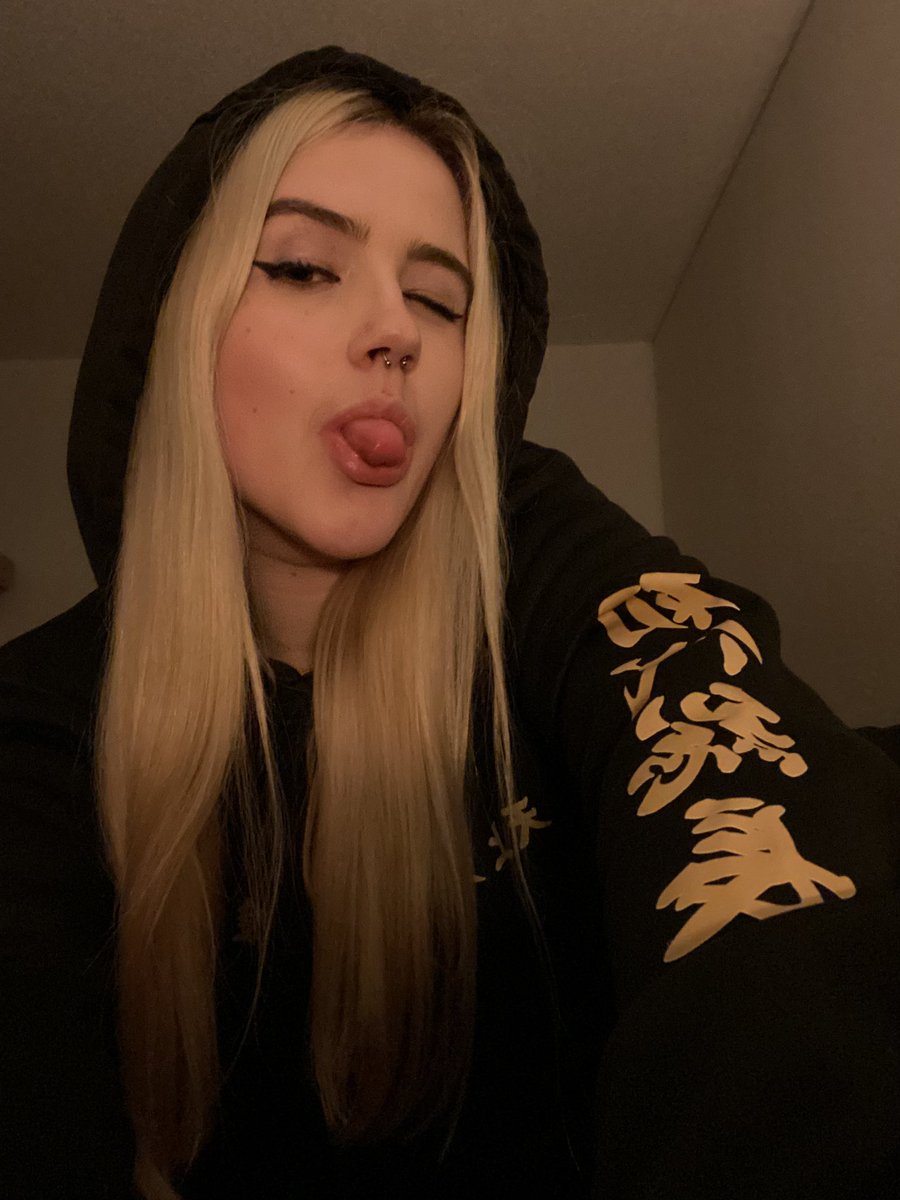 Nika on Twitter: "POV: Toman 5th division captain, Shuji Hanma"