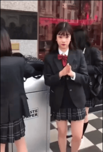 instiz on Twitter: "오사카 소녀 그자체라는 츠키 고등학생 시절.gif https://instiz.net/pt/7346940"