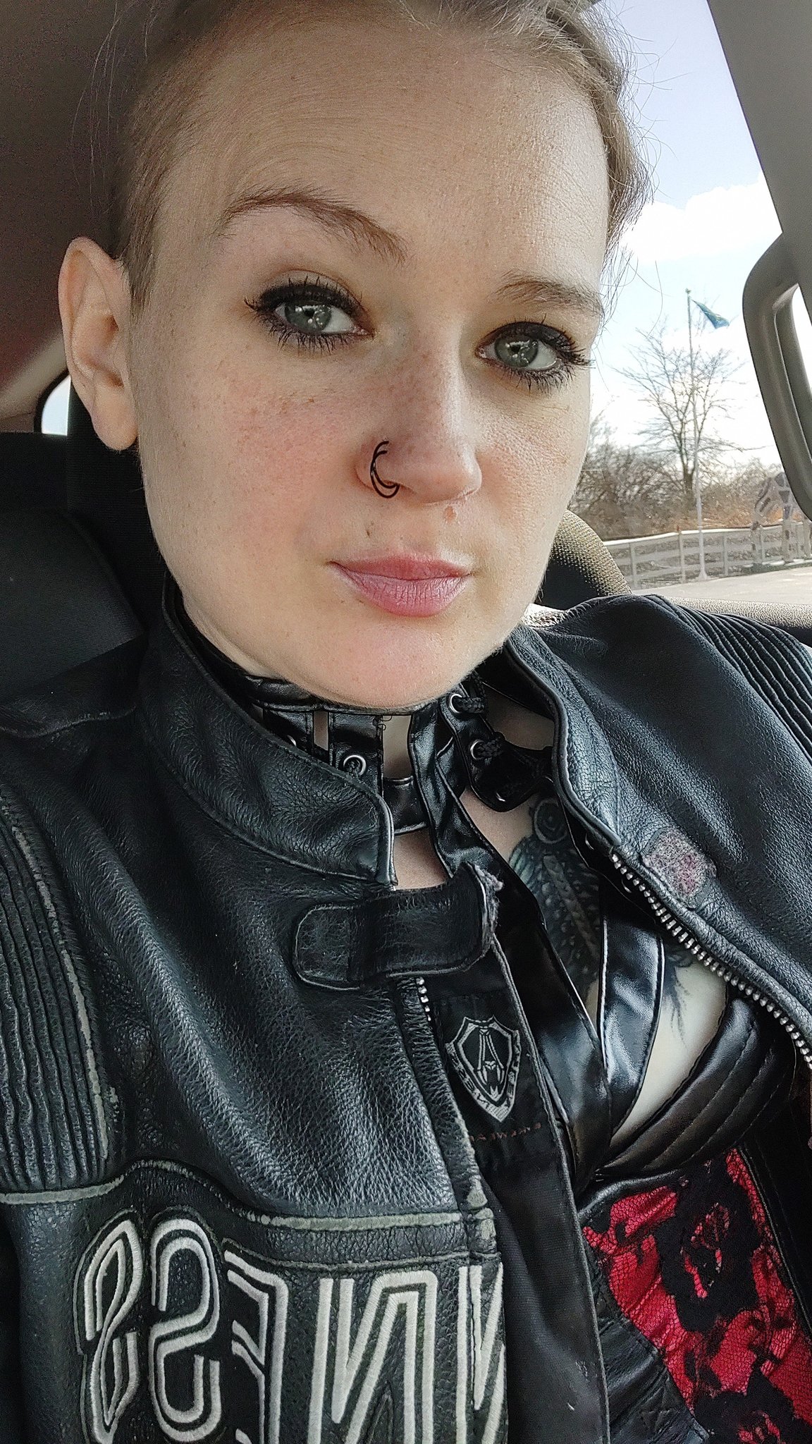 Tw Pornstars Queen Frostbitten Twitter Good Morning Sluts And