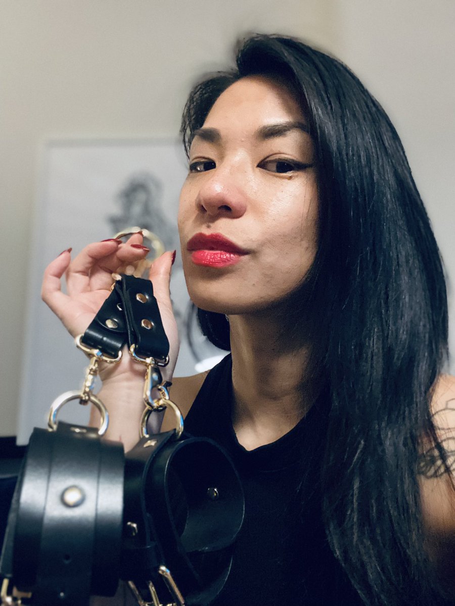 Mistress Ava Noir | San Francisco Asian Dominatrix on Twitter: "RT @MistressAvaNoir: Bondage is ...
