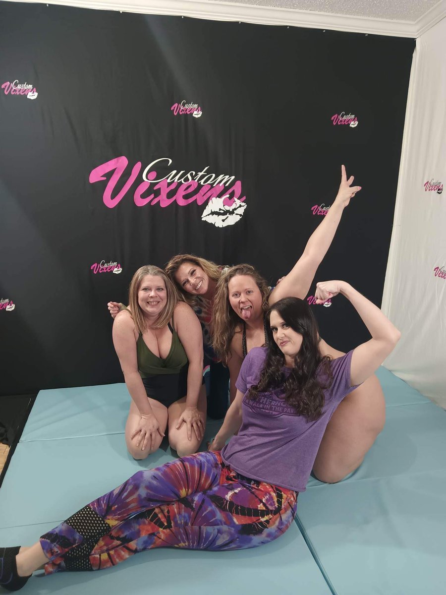 Custom Vixens on Twitter: "Yet another fantastic day of filming for Custom Vixens! Thankful to ...