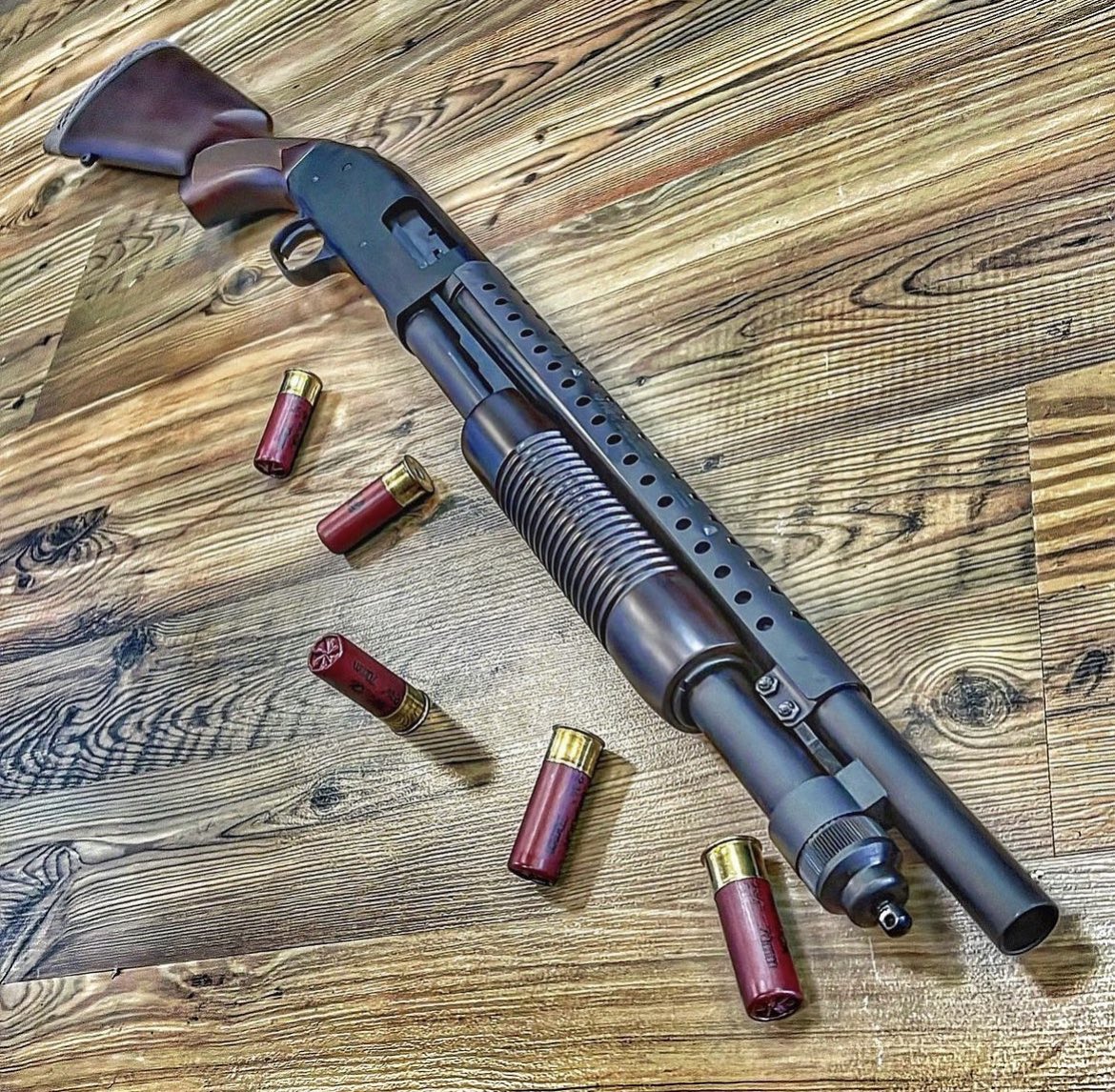 Mossberg on Twitter: "For your viewing pleasure, the Mossberg 590 Retrograde. #Mossberg # ...