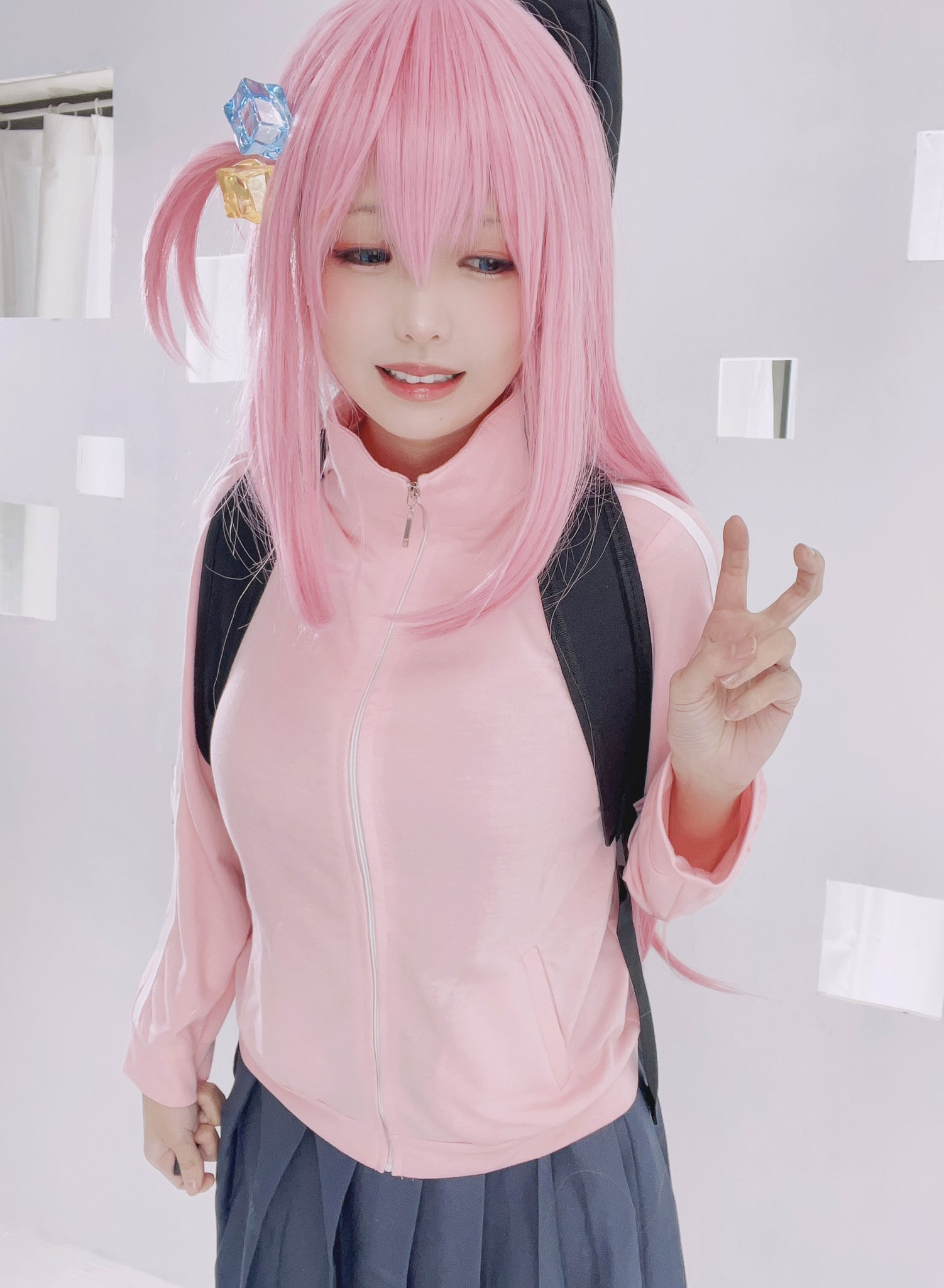 Ely C102日曜日 西き-04ab on Twitter: "月曜日のコミュ障 #ぼっち・ざ・ろっく #ひとり #bocchi_the_rock https://t.co ...