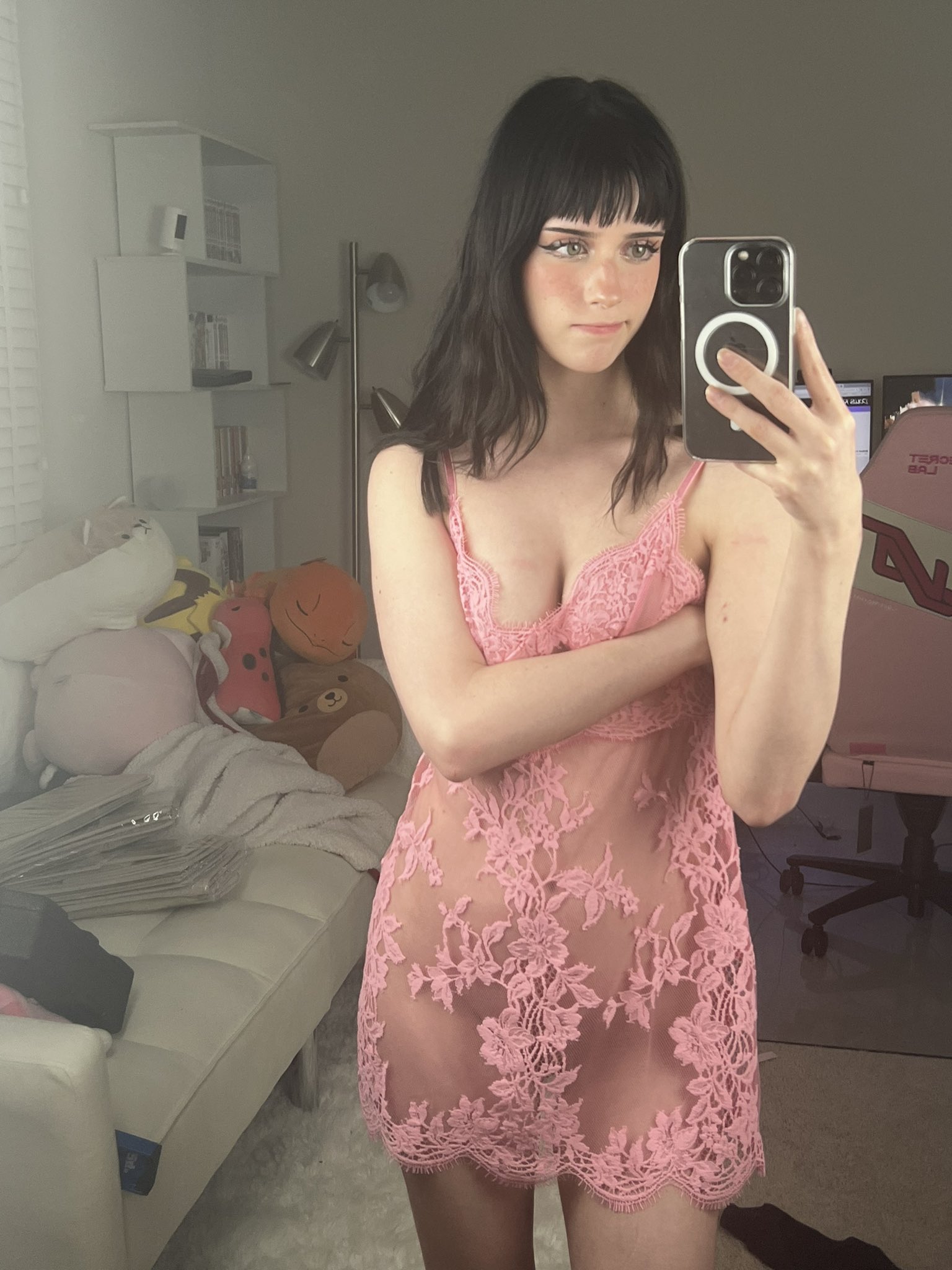 soogsx on Twitter: "hi say it back https://t.co/TSyig9ssKr" / Twitter