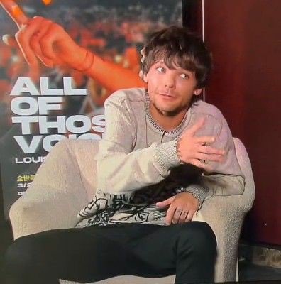 🥡🥢 oli wright loml on Twitter: "sometimes a babygirl is a 31 year old man https://t.co ...