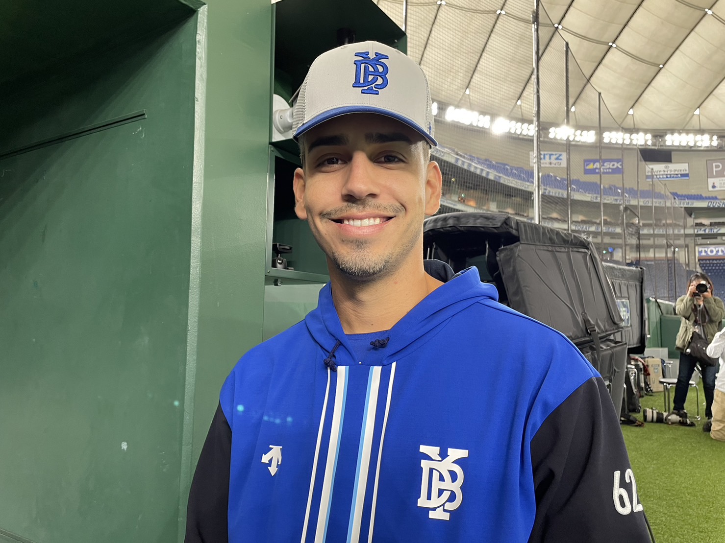 横浜DeNAベイスターズ on Twitter: "#ソト 選手がチームに合流👏👏 #baystars https://t.co/3J8KfUzFCw" / Twitter