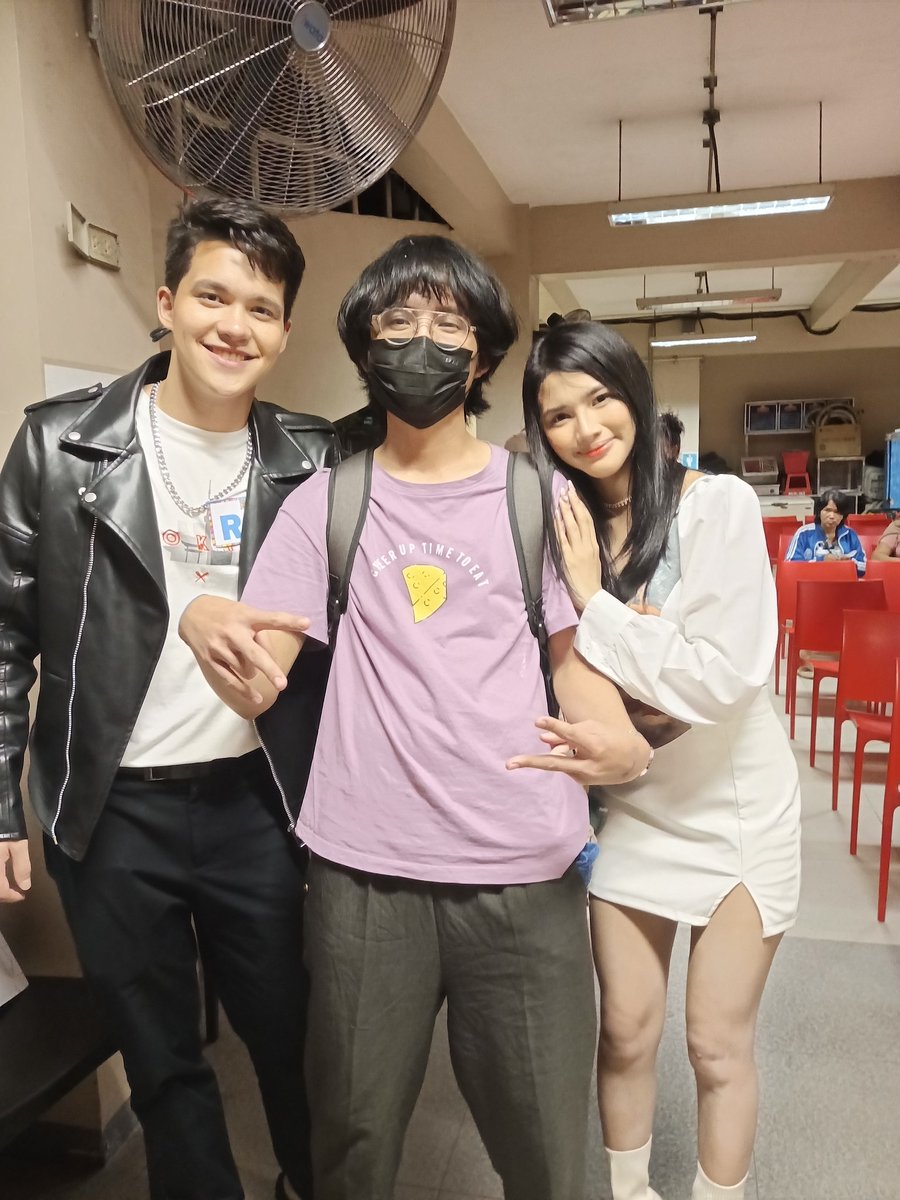 Patweck/alwayshine on Twitter: "Sa wakas nagawa ko na makapag pic ngayon like unlike nung meet ...