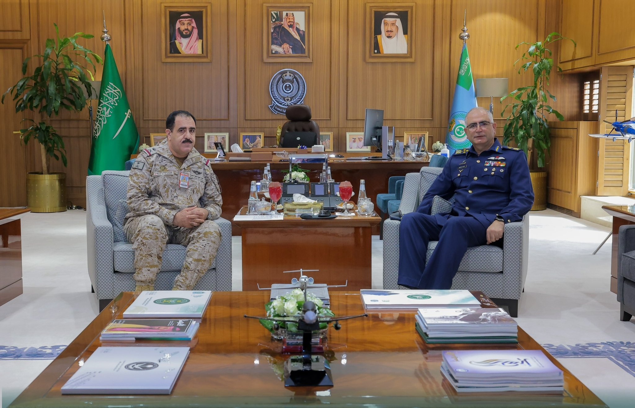 Defence Insider on Twitter: "During the meeting matters of mutual ...