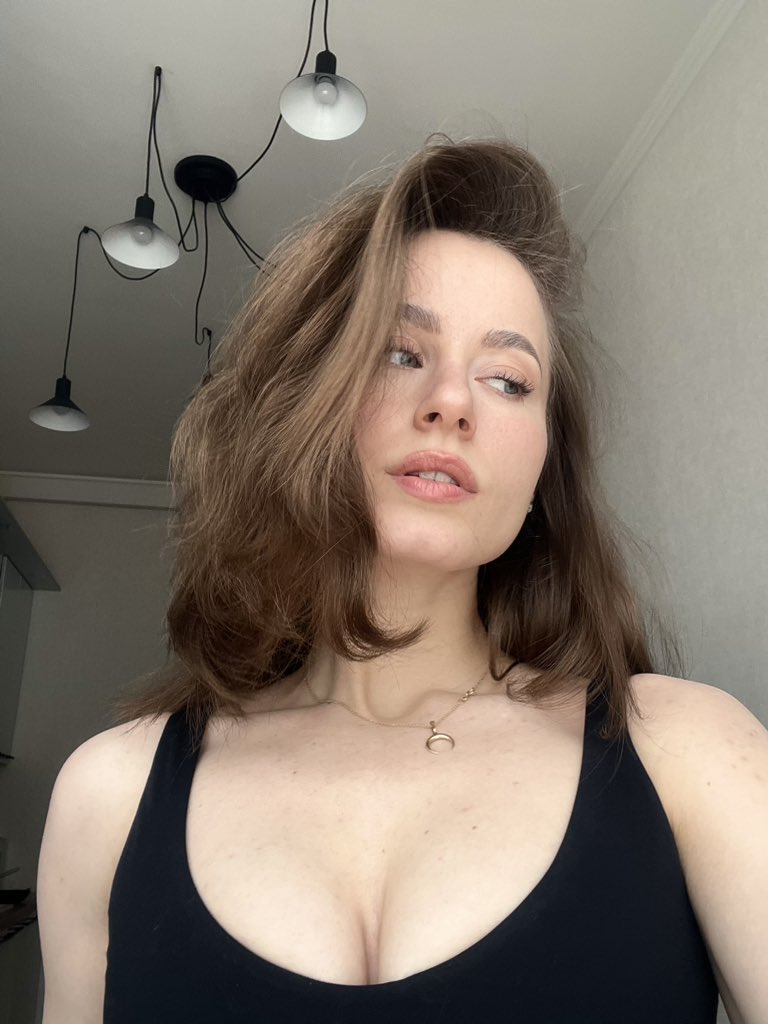 TomaEfremova on Twitter: "Эта люстра на кухне, мнения"