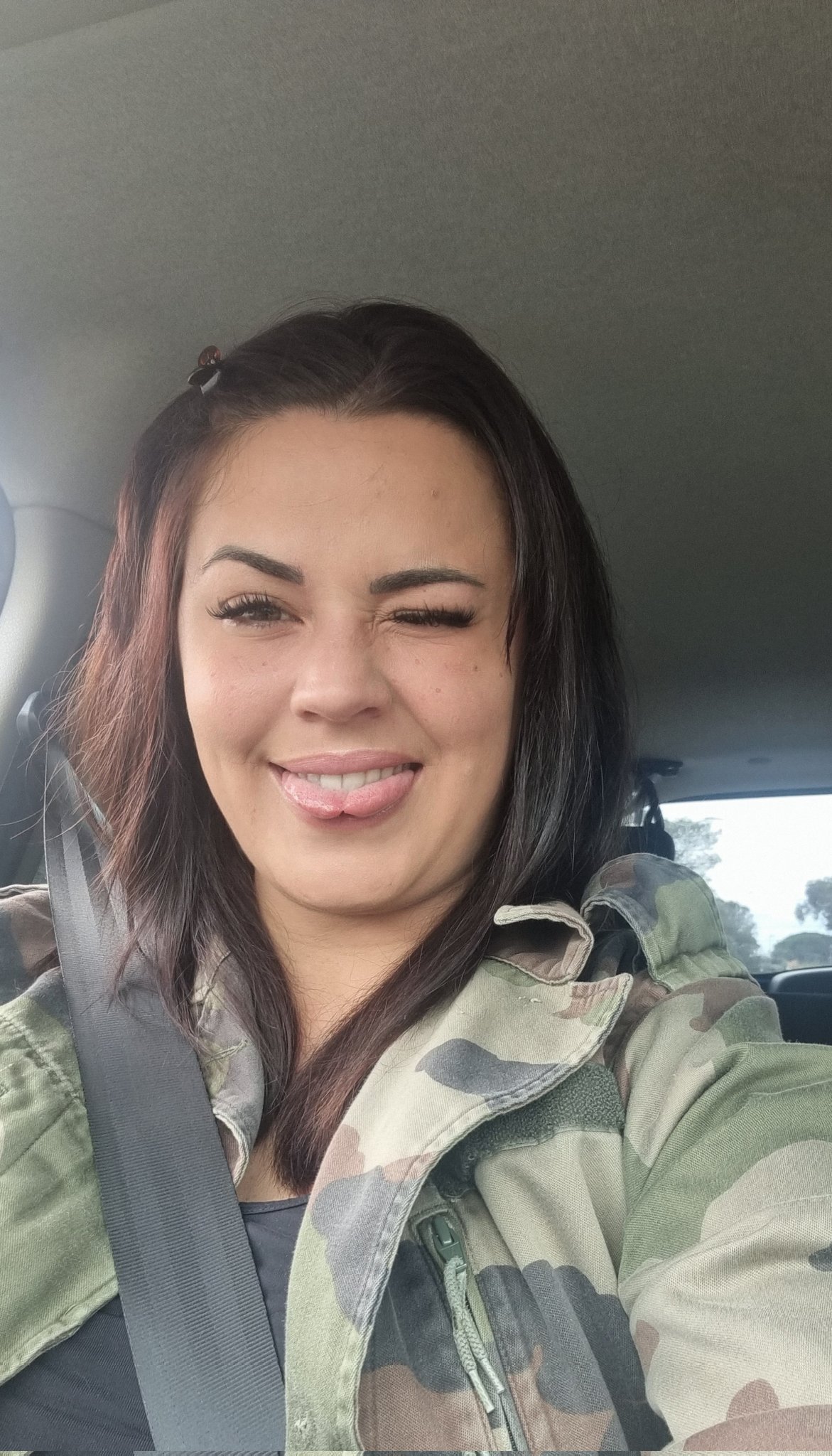 TW Pornstars - Vic Alouqua. Twitter. Bonne journée 😘. 11:46 AM - 21 Mar ...